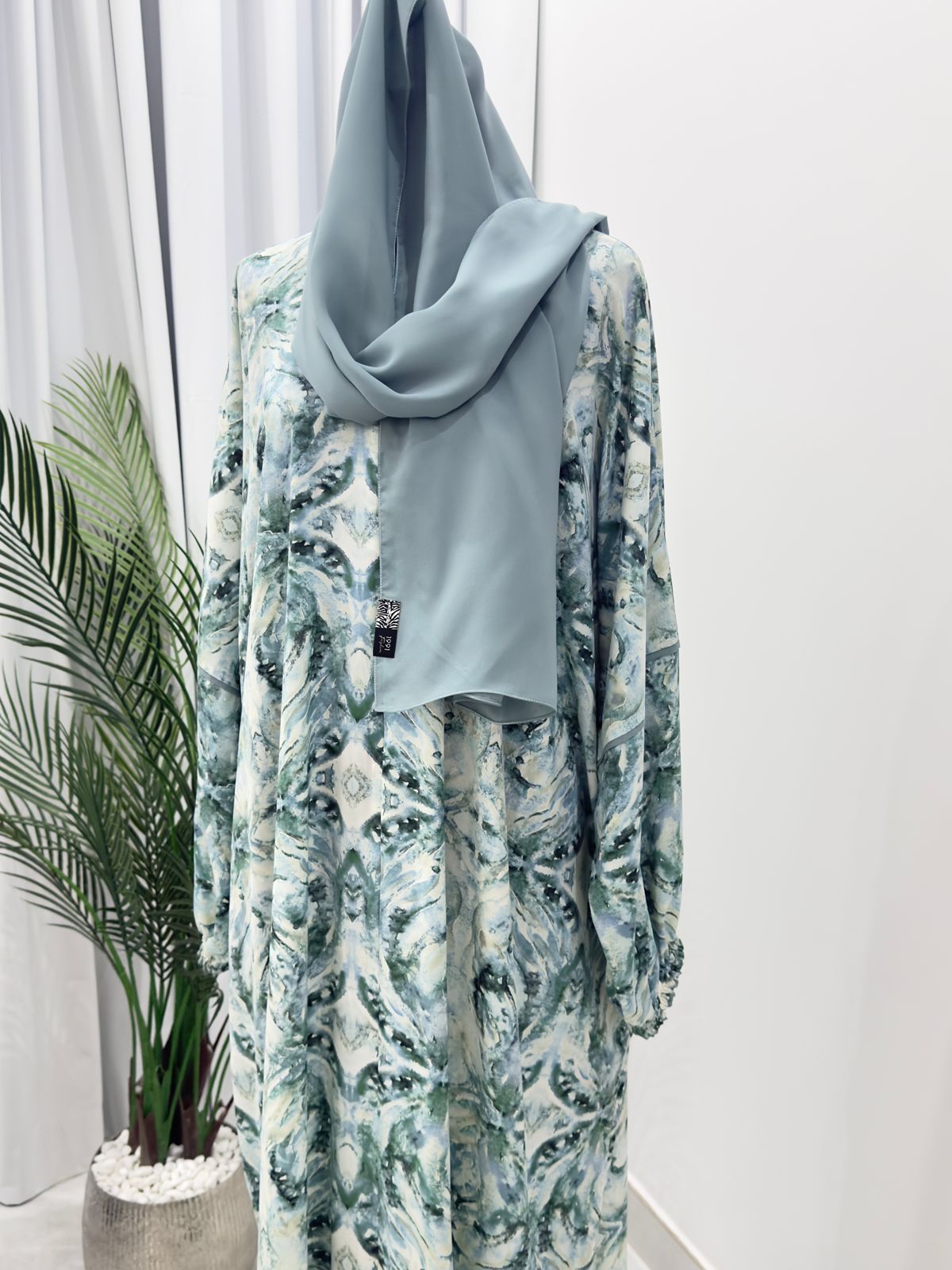 prayer dress skada stone